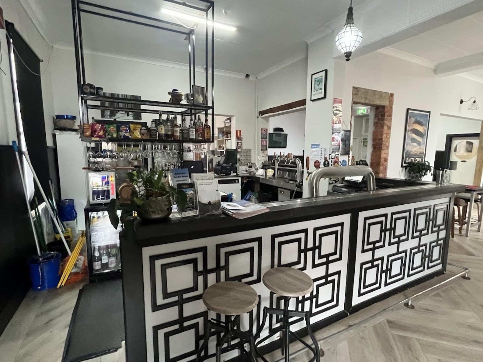 Freehold Hotel Motel Batlow for sale in Batlow New South Wales | Bsale ...