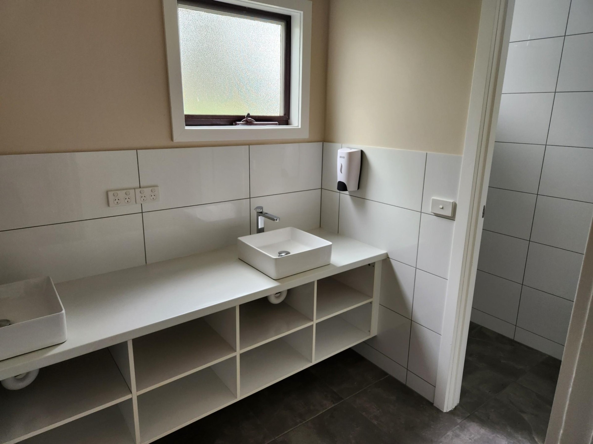 School Camp/group Accommodation - Grantv... for sale in Grantville ...