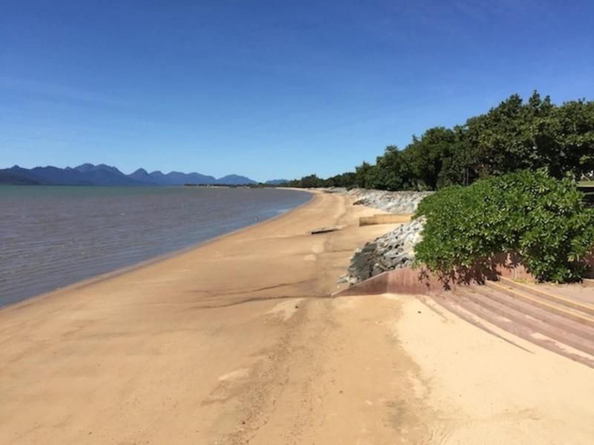 Online Property Management And Sales –... for sale in Cardwell ...